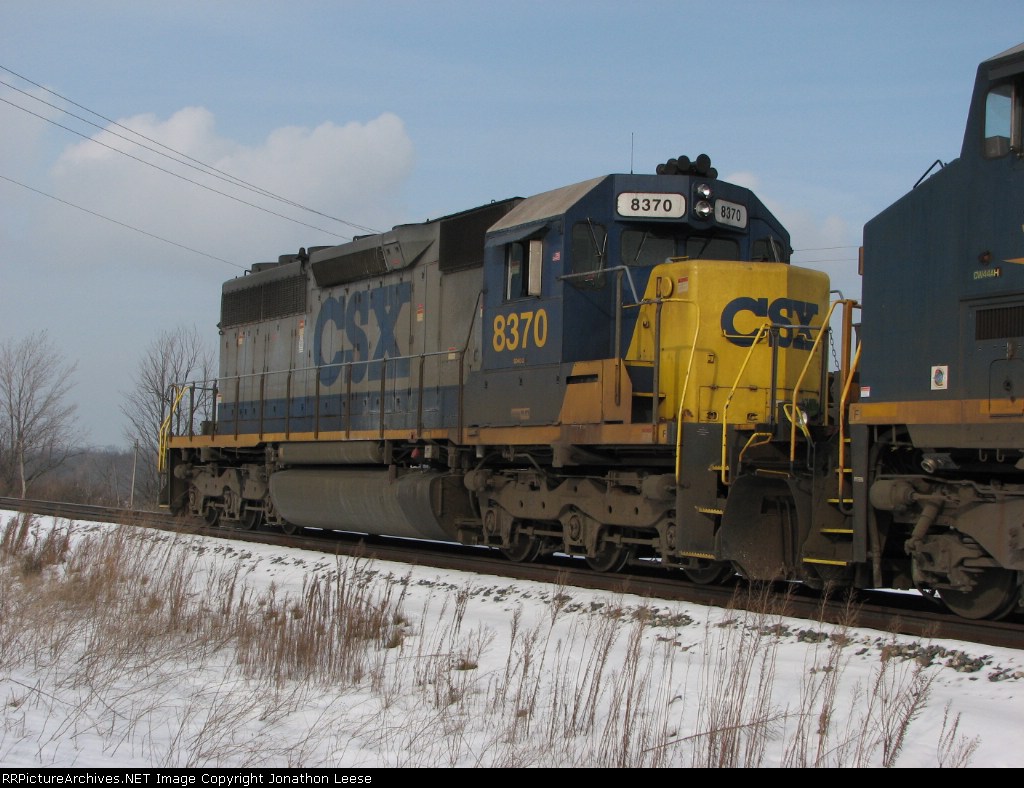 CSX 8370